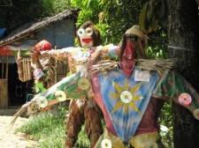 Pahoy Pahoy Scarecrows | Philippines