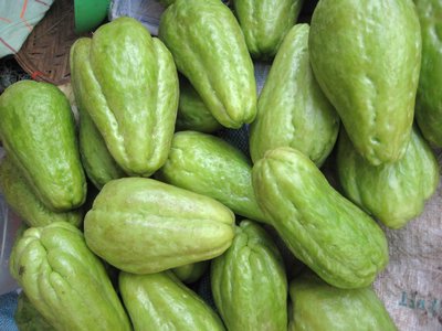 Ox cart with vegetables | Philippines